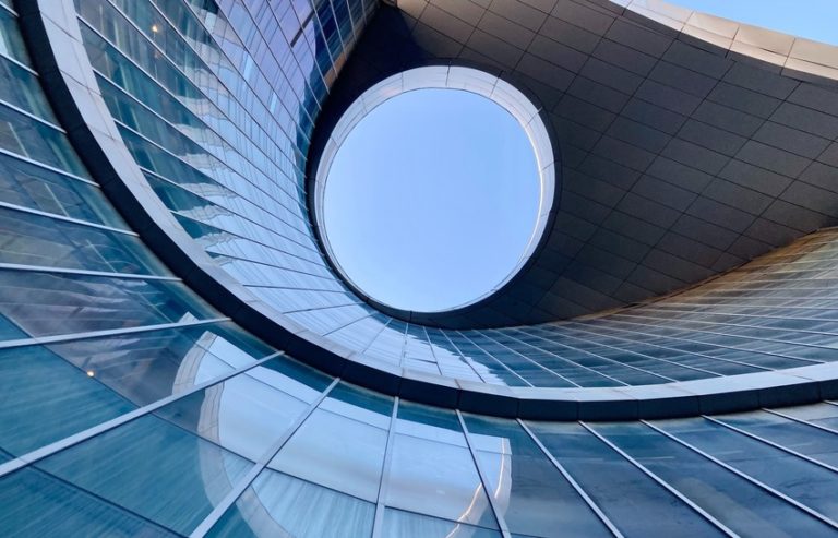 Building a sustainable future: The rise of net-zero energy buildings ...
